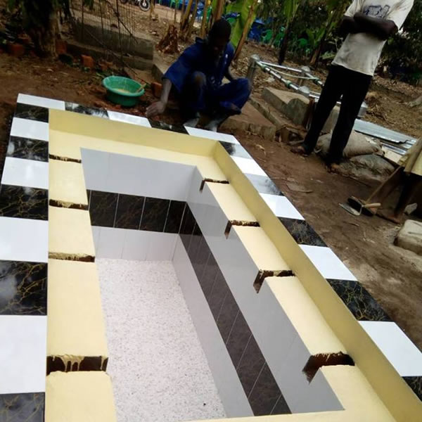 Rhino Funeral Services - Grave Construction